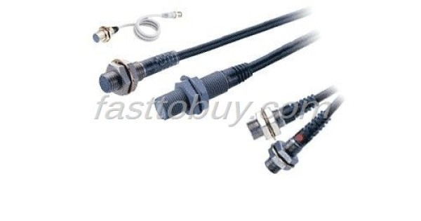 EV-112M KEYENCE Proximity switch NEW